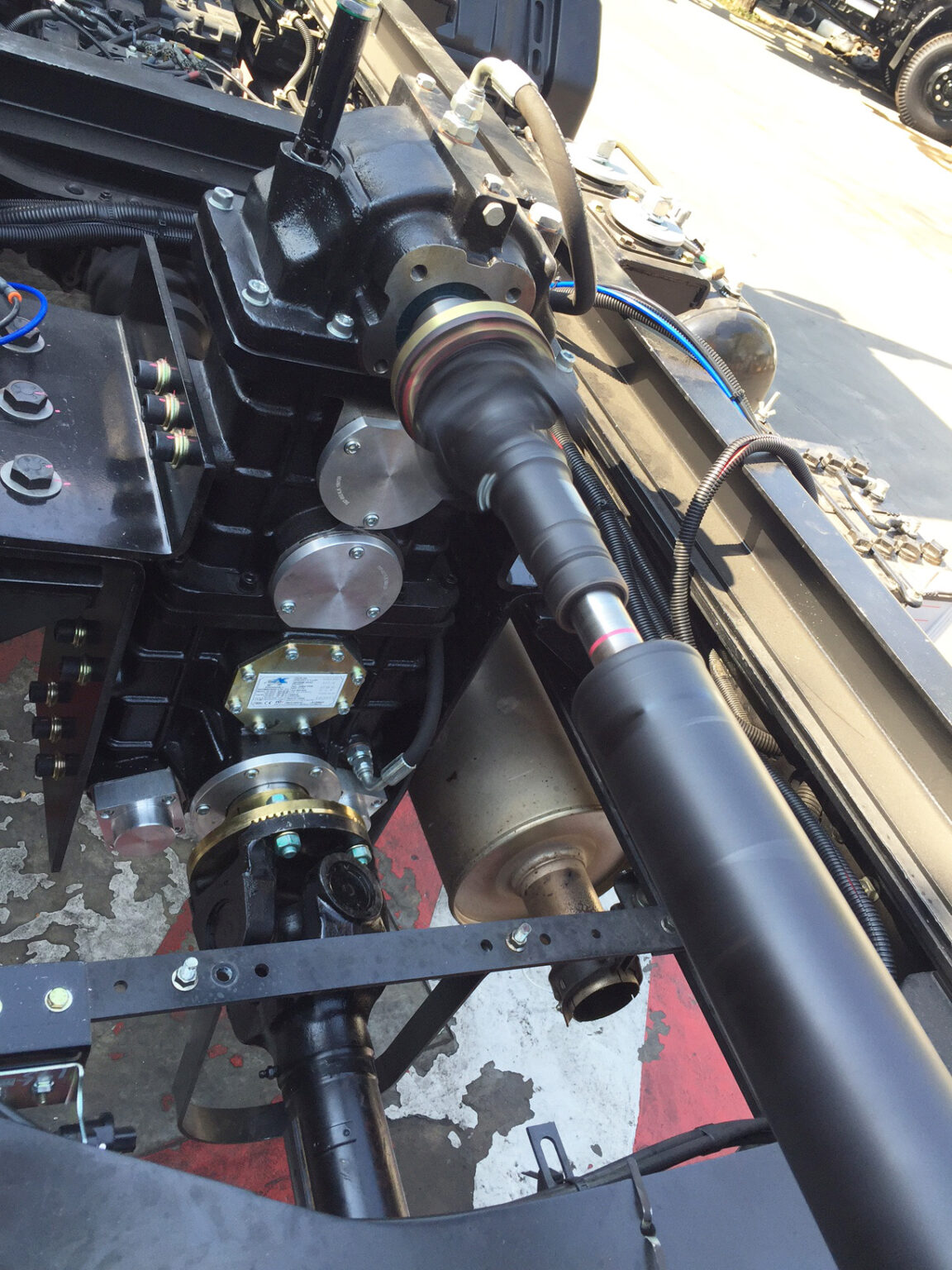What is a Split Shaft PTO and Transfer Case? - Tora Company